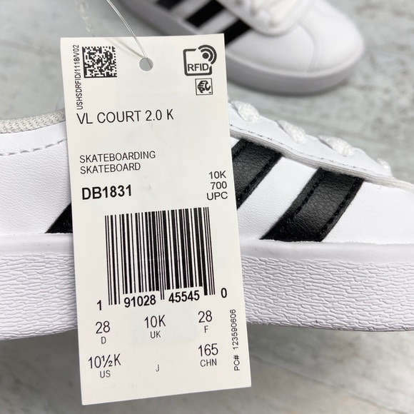 adidas | Shoes | Adidas Sneakers Vl Court Classic Unisex | Poshmark